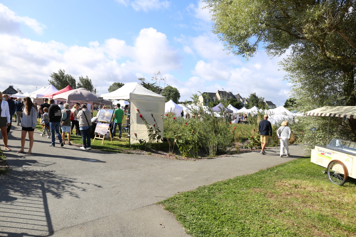 MARCHE DES CREATEURS DIMANCHE 7 AOÛT 2022 - Comité de quartier Saint ... MARCHE DES CREATEURS DIMANCHE 7 AOÛT 2022 - Comité de quartier Saint ...